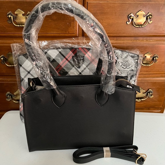 Bags | Handbagshoulder Bag With 2 Interchangeable Magnetic Covers For ...